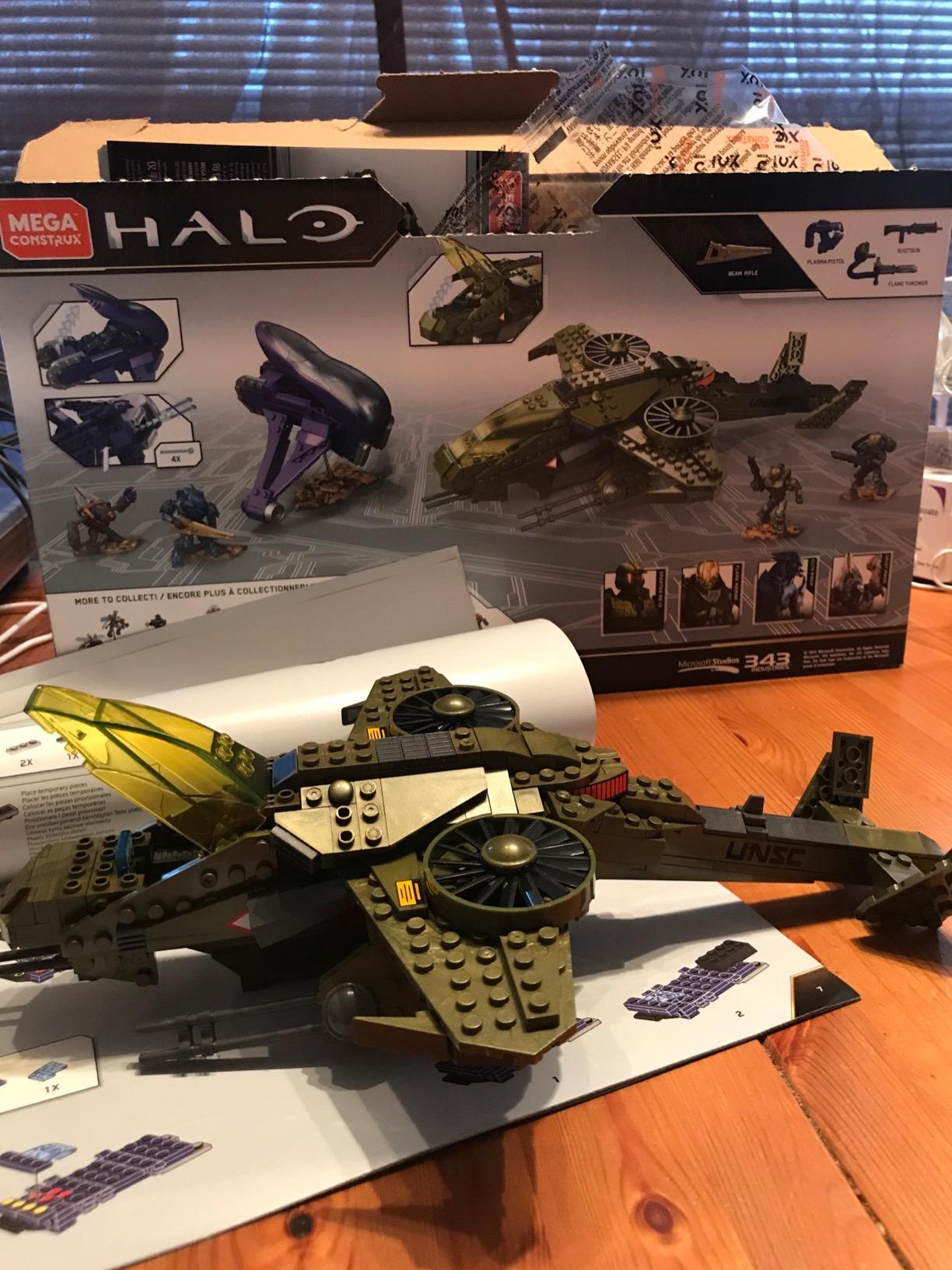 Amazon.com: Mega Construx Halo Aerial Ambush : Toys & Games