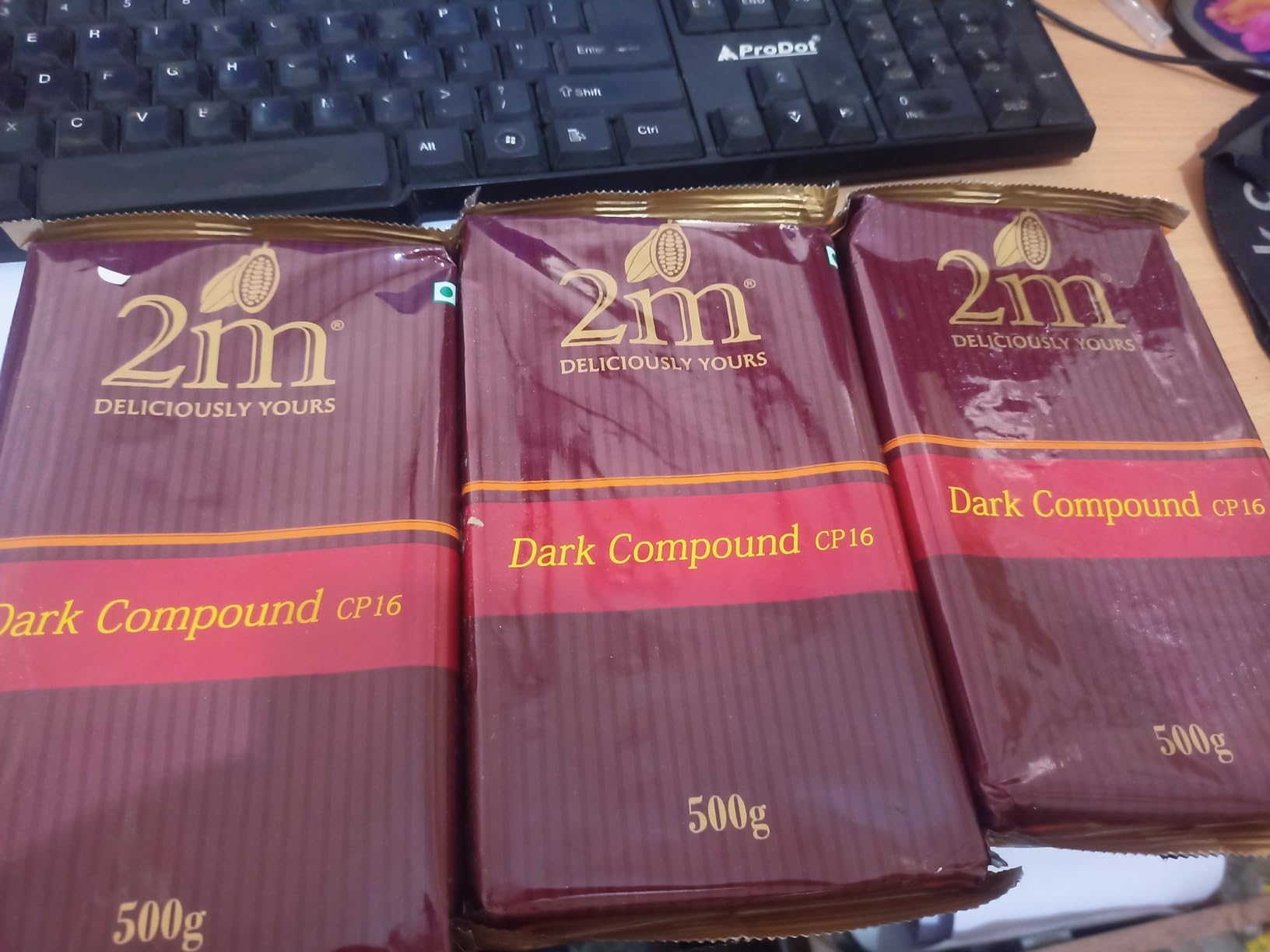 Konfiz 2M Dark Chocolate Compound Slab(Cp-16) Perfect For Baking, Cake ...