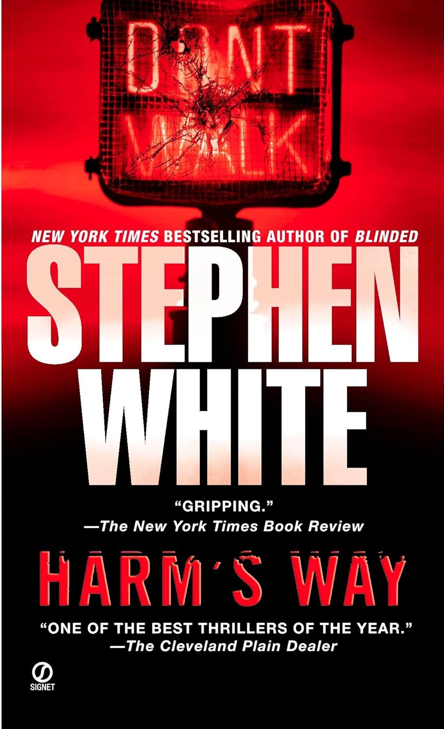 Amazon.com: Harm's Way (Alan Gregory): 9780451183682: White, Stephen: Books