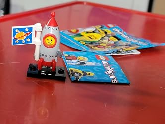 Amazon.com: LEGO Collectible Minifigure Series 17 - Rocket Boy (71018 ...