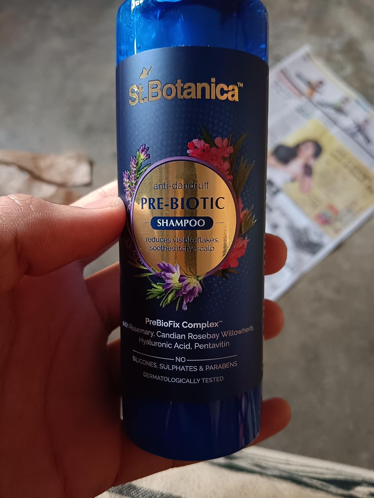 Buy St.Botanica Anti-Dandruff Pre-biotic Shampoo 200ml for Men and Women with PreBioFix Complex ...