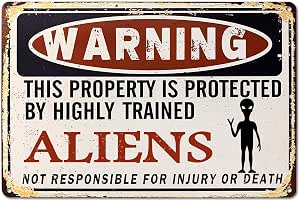 Amazon.com: Stmoau Alien Decor, Funny Vintage Metal Aliens Sign : Home ...