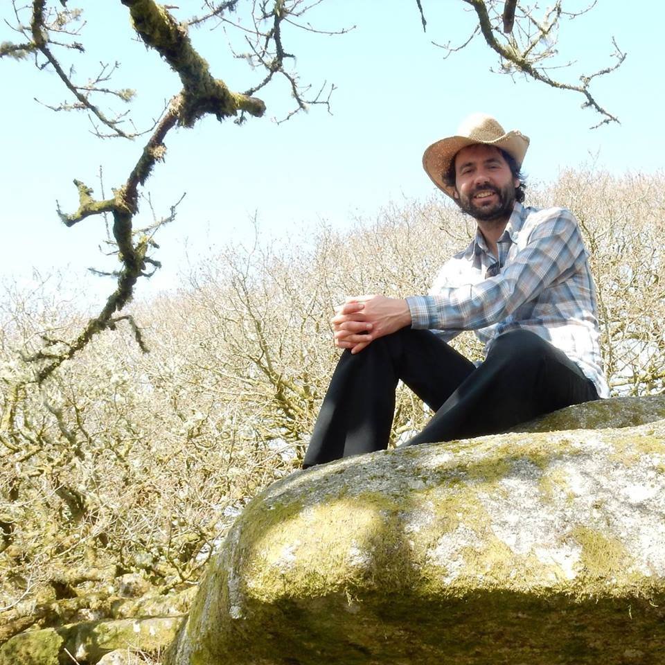 Amazon.in: Tom Cox: books, biography, latest update