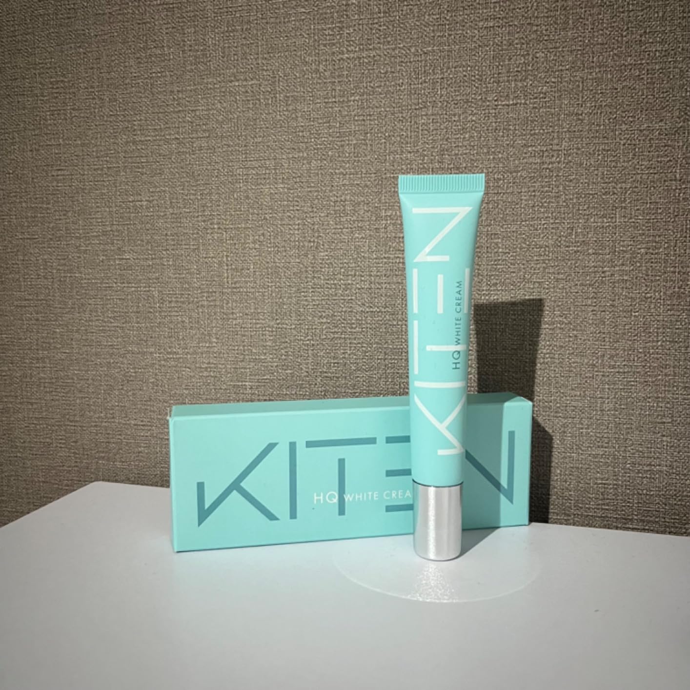 Amazon | キテン ハイドロキノン クリーム 6.0% レチノール フラーレン セラミド シカ フラーレン 無添加 保湿 日本製 20g | KITEN | 乳液・クリーム 通販