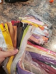 Amazon.com: 200 Pieces Nylon Invisible Zippers Colorful Sewing ...