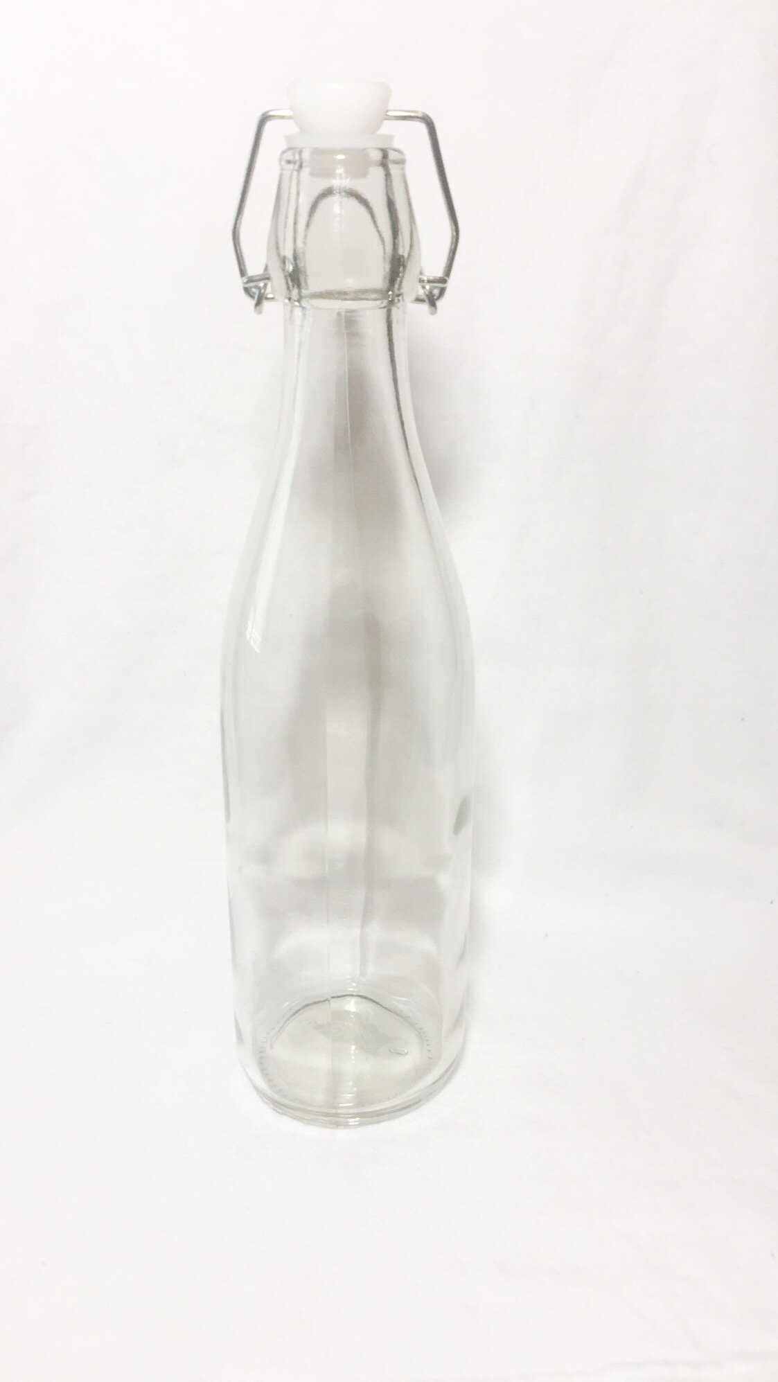 Amazon.com: Greenbrier International Glass Bottle with Lid : Home & Kitchen