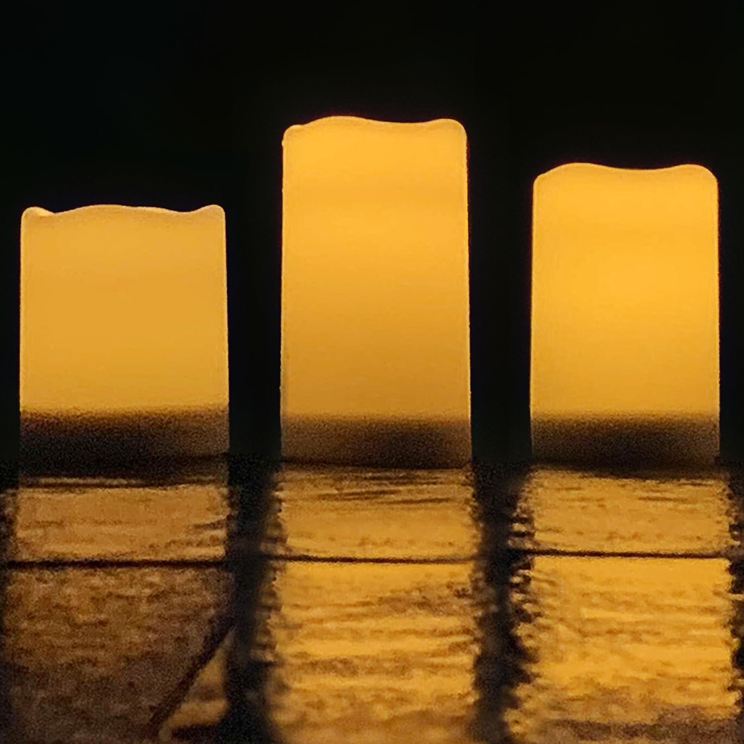 salipt Solar Outdoor Candles, Waterproof LED Flameless Pillar Candle ...