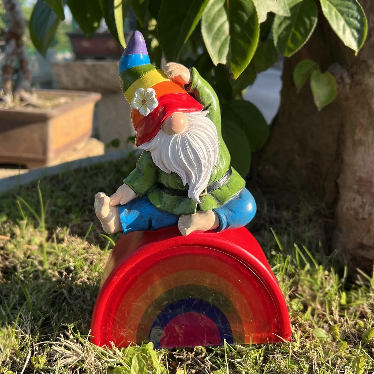 CYnice Garden Gnome Statue - Resin Yoga Gnomes Figurine with Rainbow ...