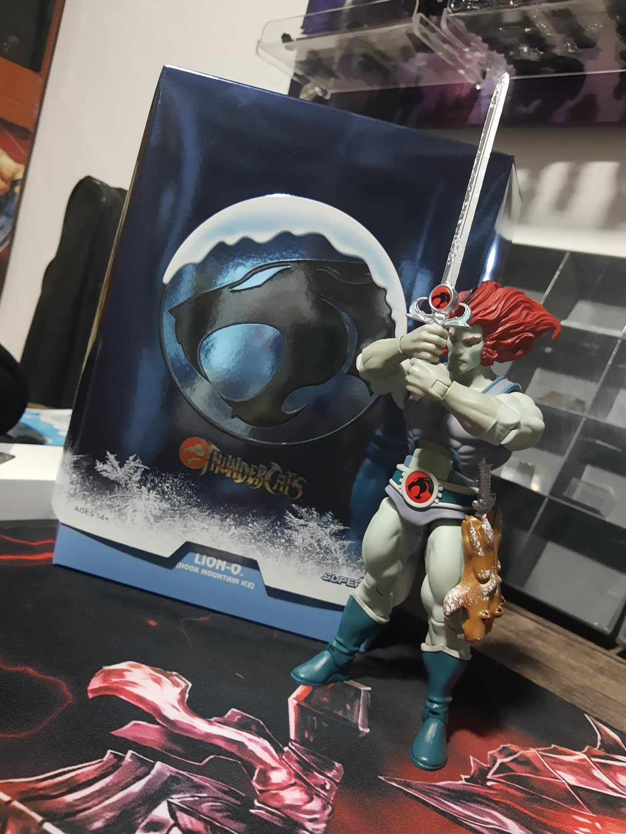 Amazon.com: Super7 ¡ULTIMATES! Thundercats Lion-O (Hook Mountain Ice ...