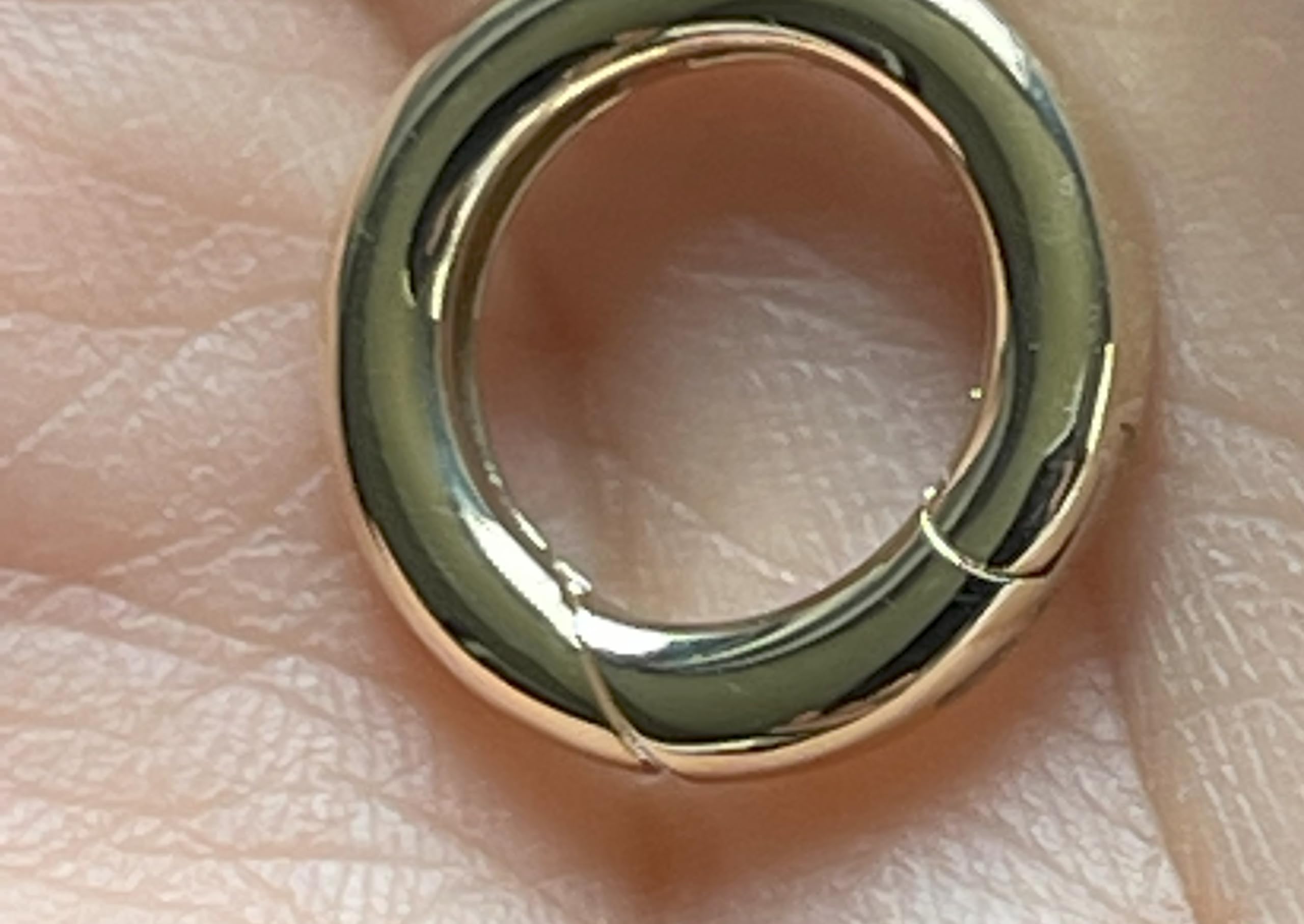 Amazon.com: Stamped 14K Genuine White or Yellow Gold 15 mm Heavy Round ...
