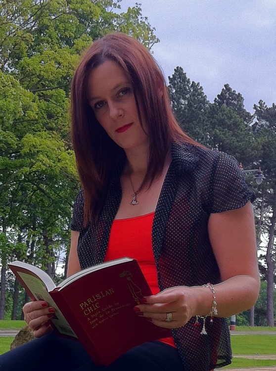 Amazon.co.uk: Claire Favell: books, biography, latest update