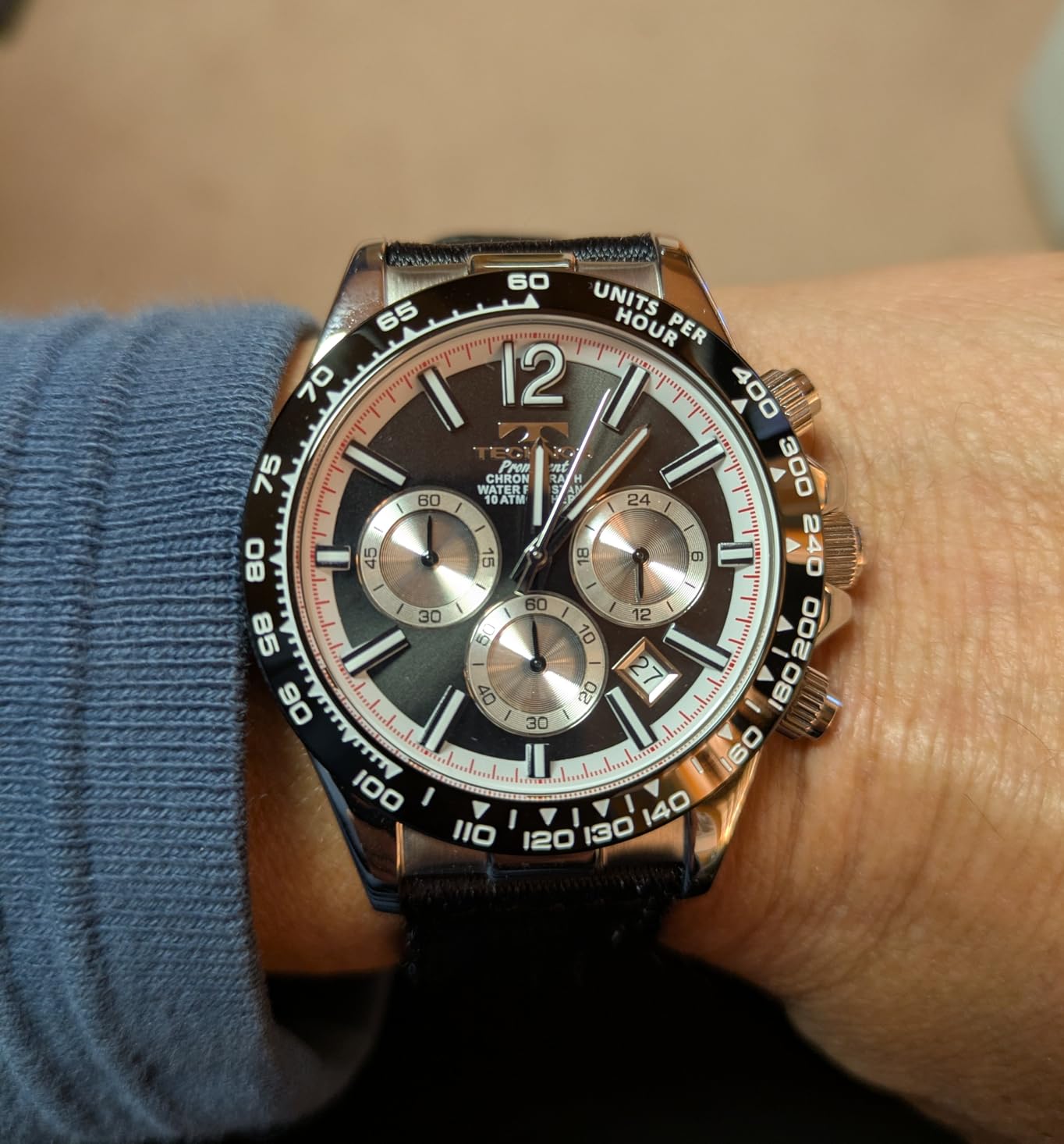 Amazon.co.jp: TECHNOS watch Prominent series テクノス クロノグラフ ステンレスケース シリコン ...