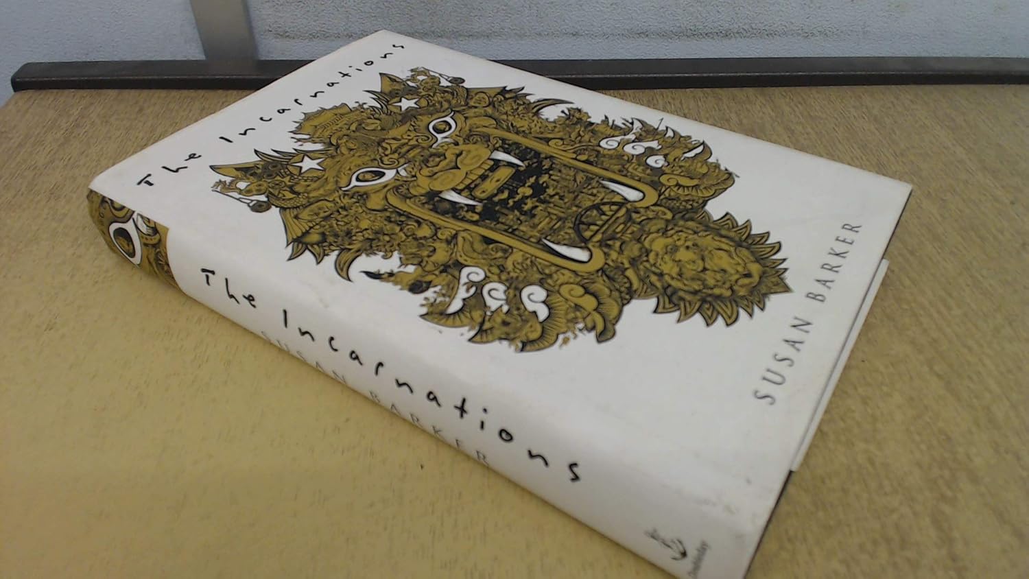Amazon.com: The Incarnations: 9780857522573: Susan Barker: Books