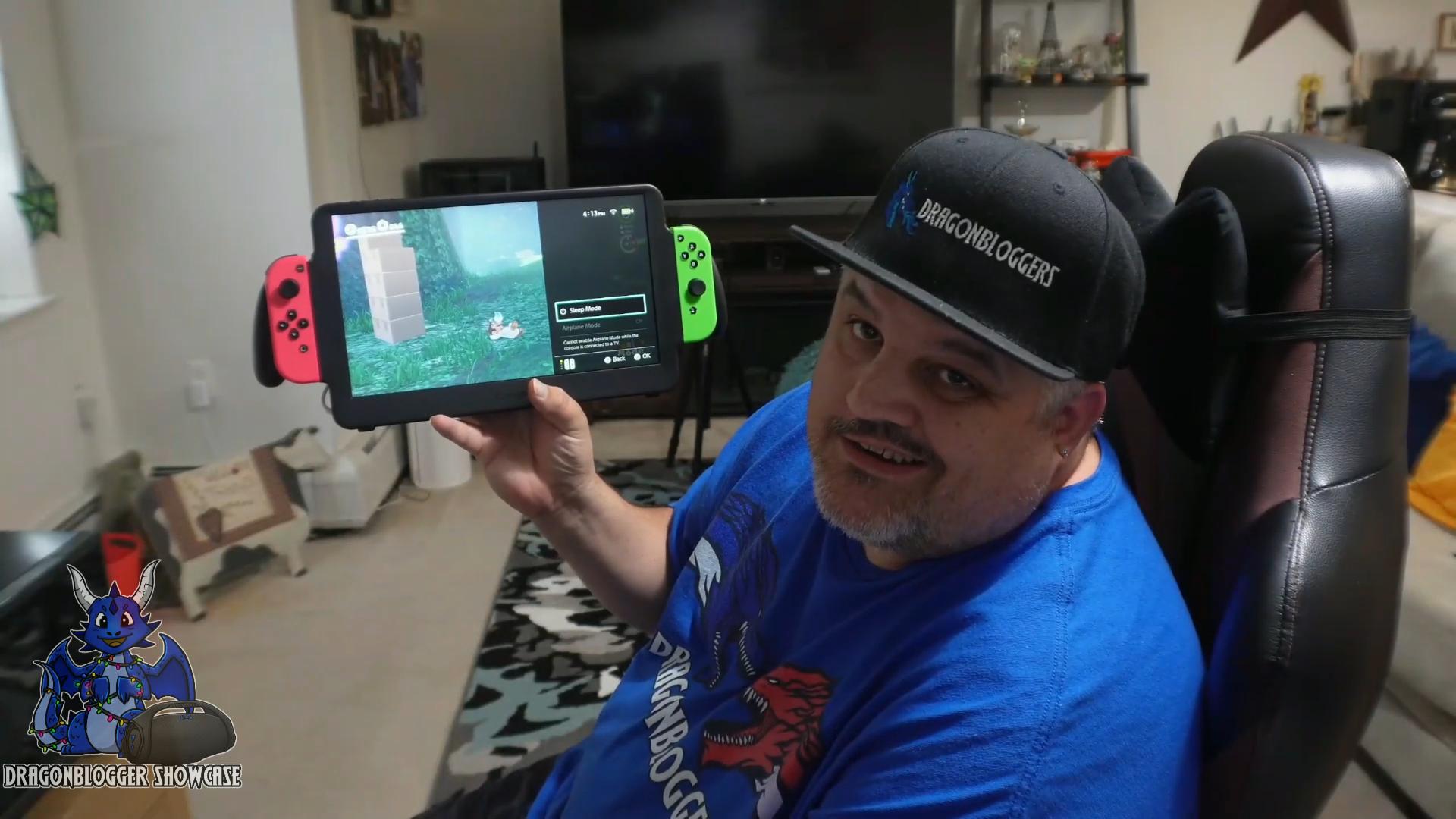 Watch Using the Up-Switch Orion Large Switch Screen Dock on Amazon Live