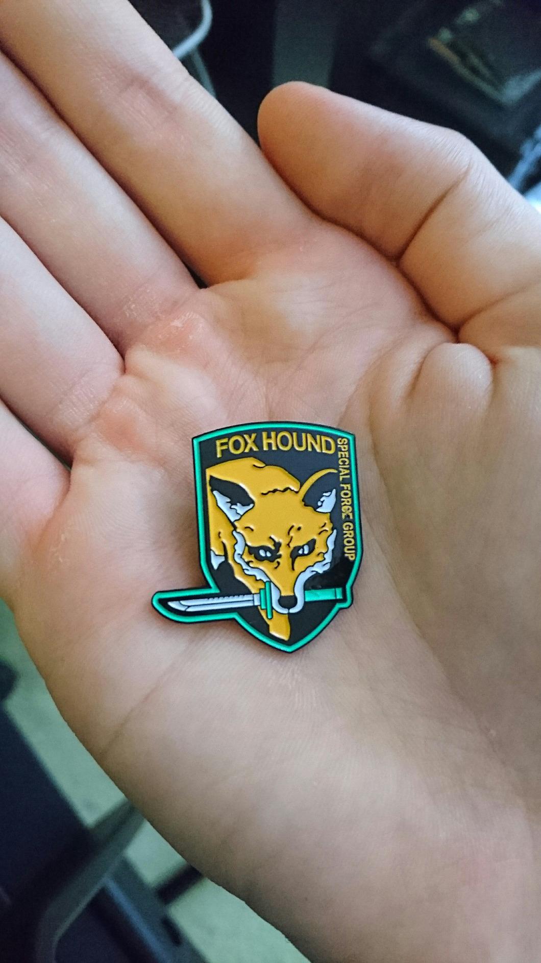 Patch Nation Foxhound Metal Gear Solid Cosplay Metal Pin Badge : Amazon ...