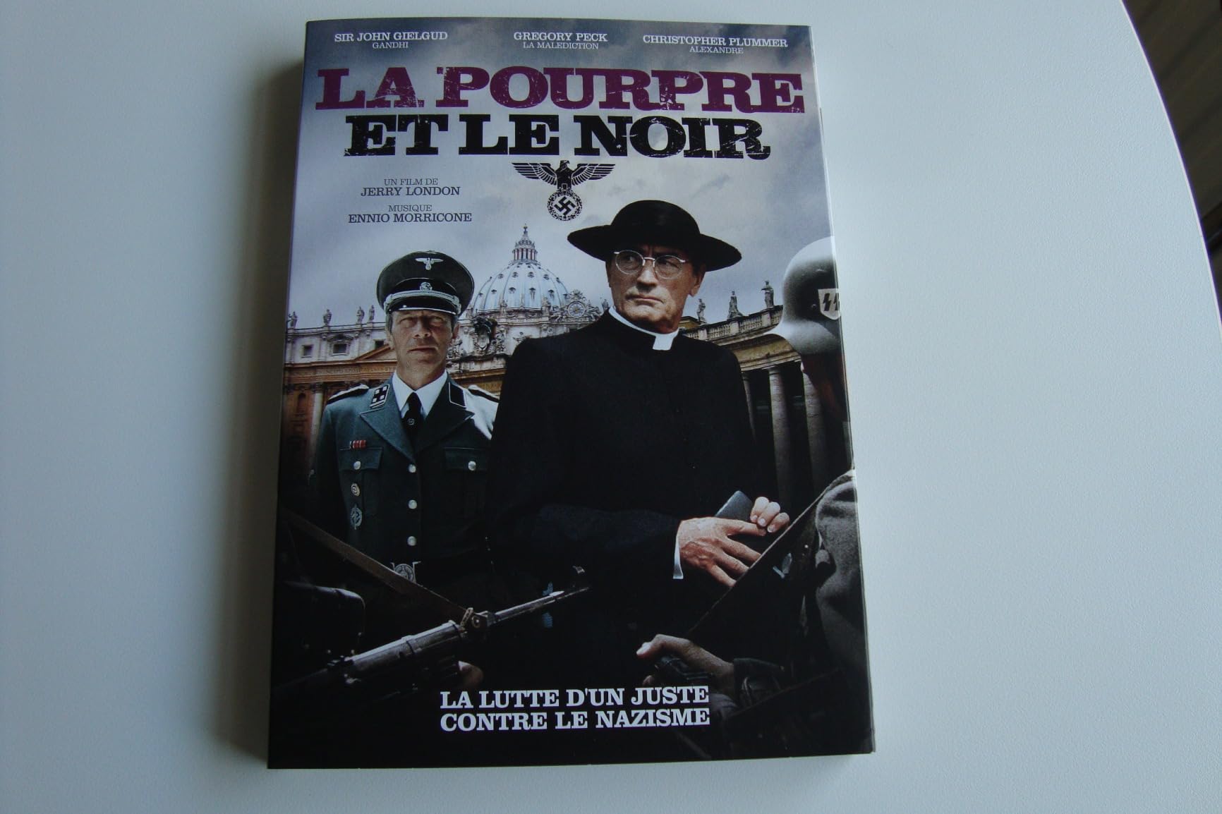 La Pourpre et Le Noir: Amazon.fr: Gregory Peck, Christopher Plummer ...