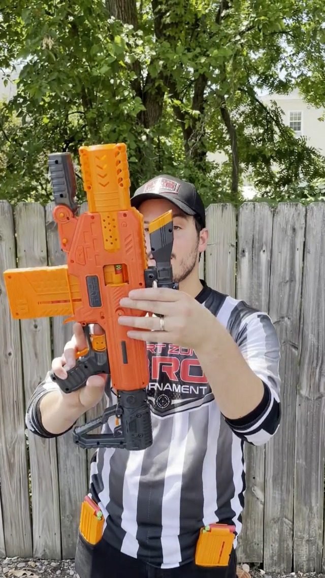 Watch DART ZONE Spectrum Motorized Clip-Fed Blaster on Amazon Live