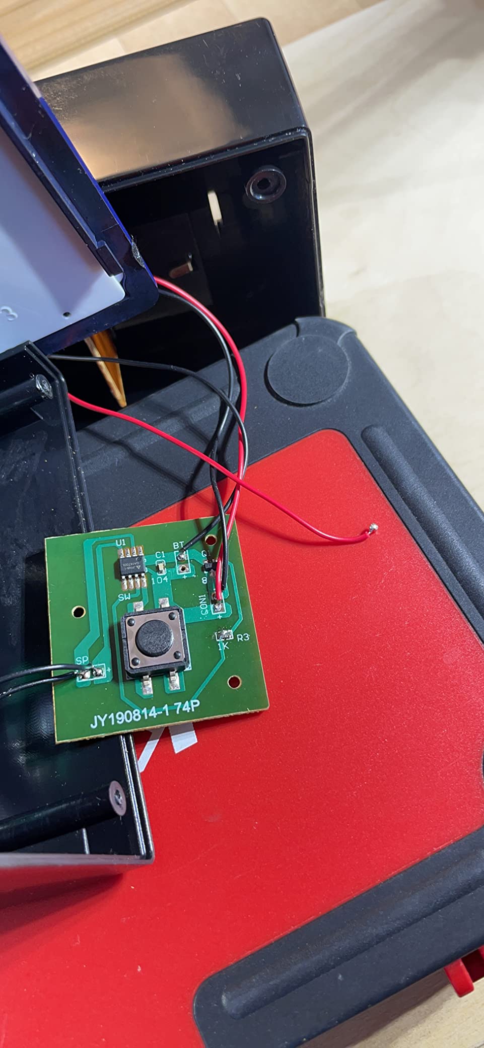 What's this "magic IC"? JFN... // FL11851 : r/AskElectronics