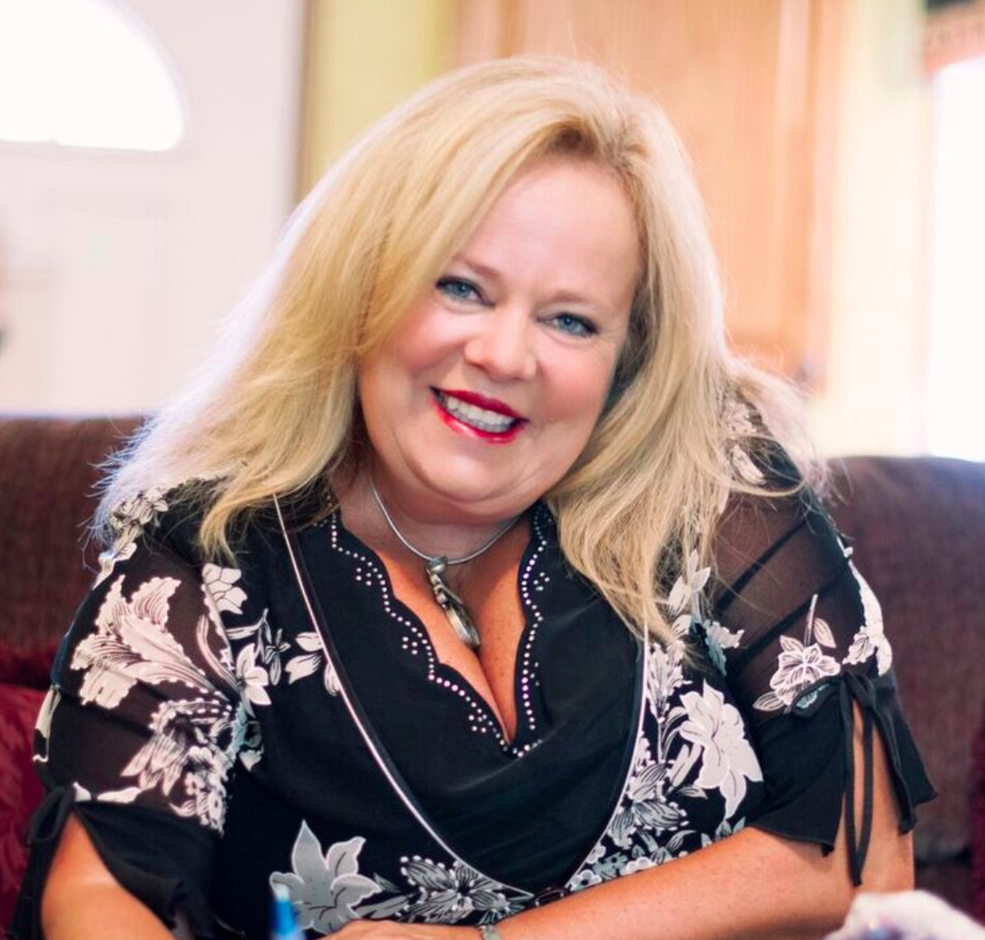 Amazon.com: Deborah Griggs: books, biography, latest update