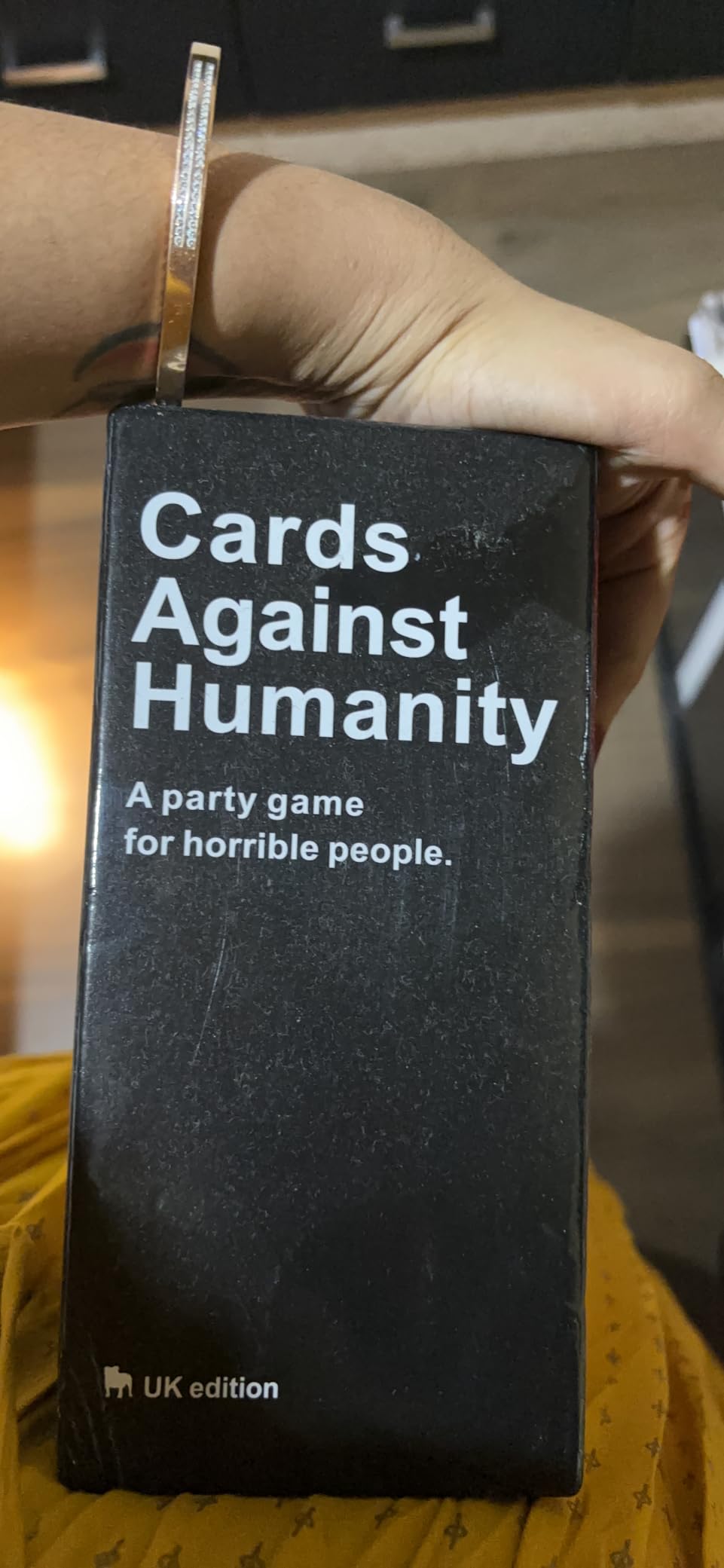 Awestuffs Cards Against Humanity (Edition V2.0) - Uk Edition - (Cards ...