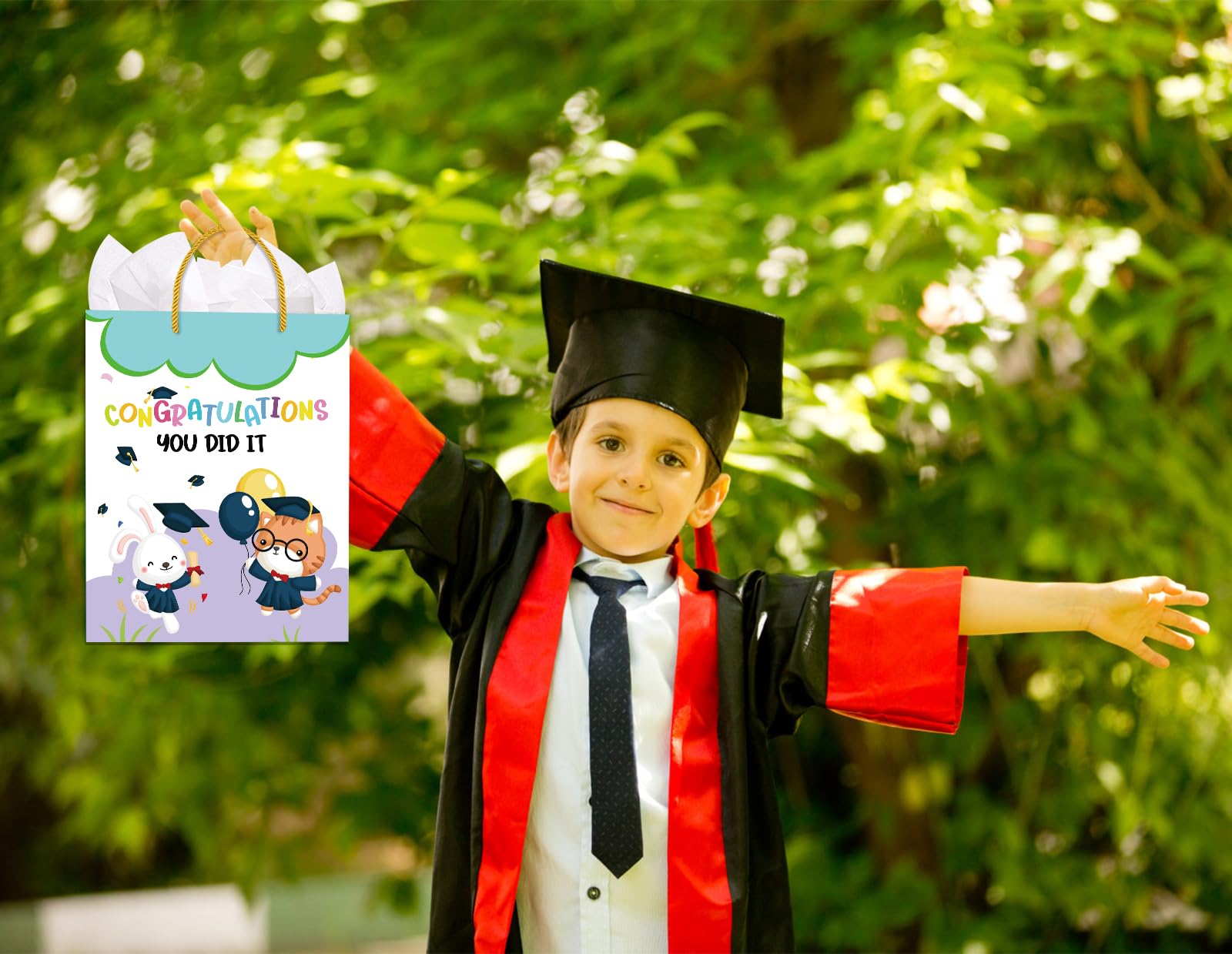 Snapklik.com : PETCEE Kindergarten Graduation Gift Bags ...