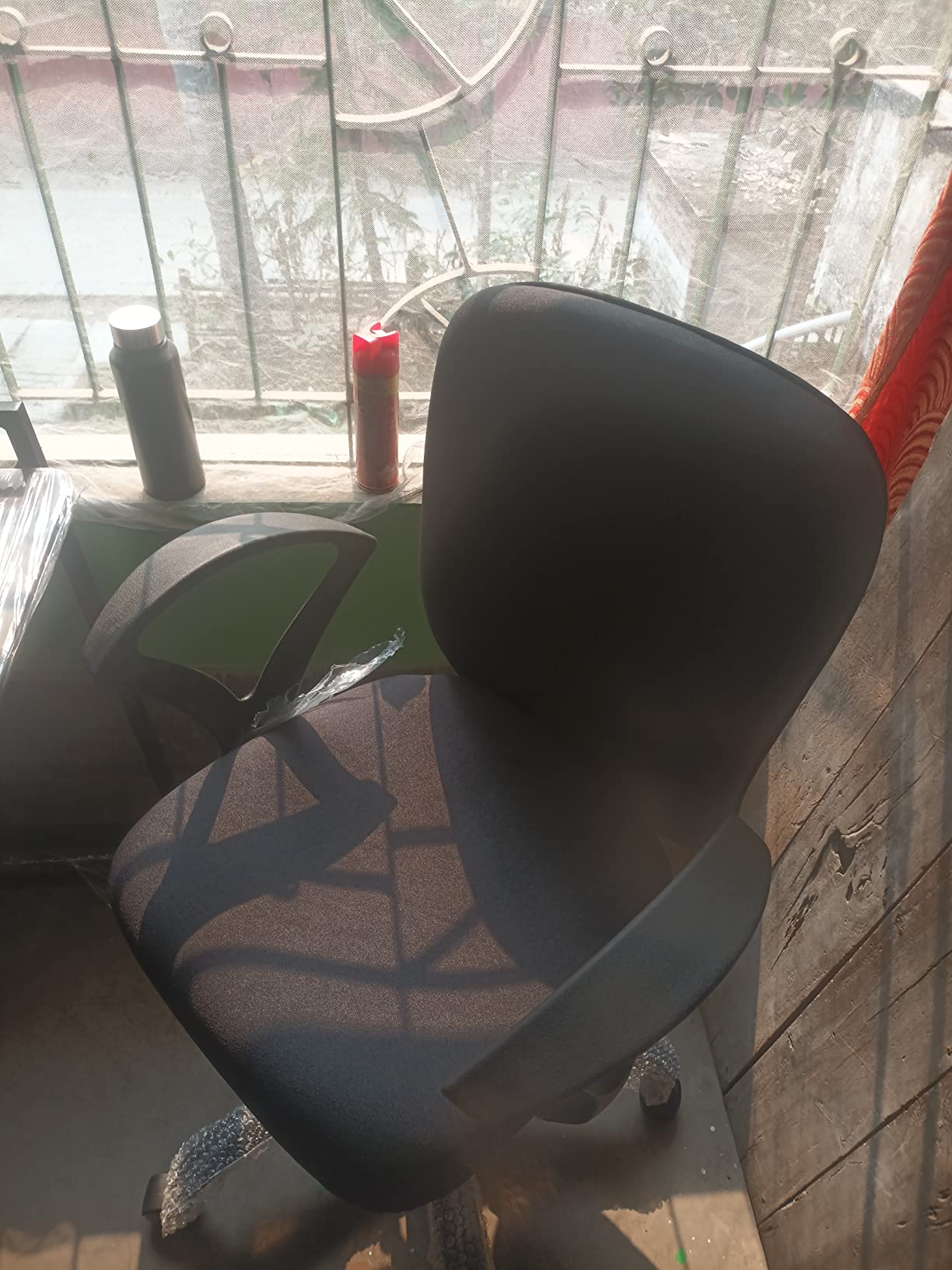 ErgoLab Muffin Office Chair, Mid Back Ergonomic Office Chairs for Work ...