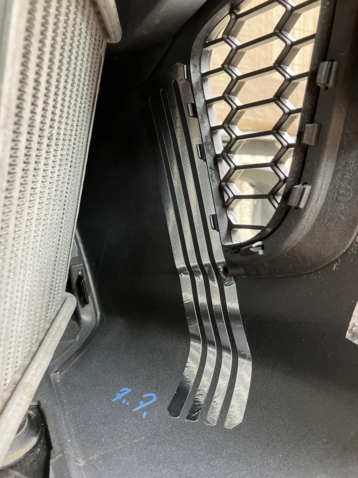 Amazon | トヨタ純正 テープ モールディング 4枚セット 75895-28010×4 | モール | 車＆バイク