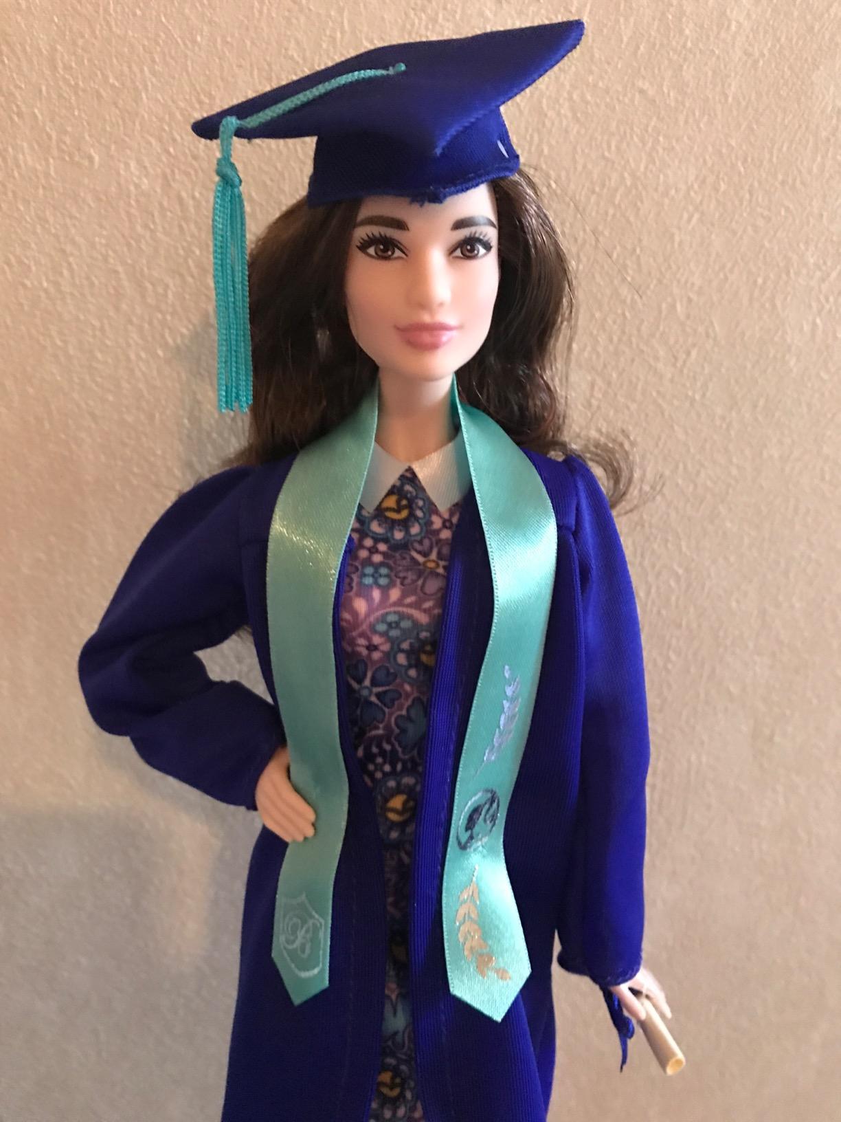 Amazon.com: Barbie Collector Graduation Day Doll, 11.5-inch, with ...