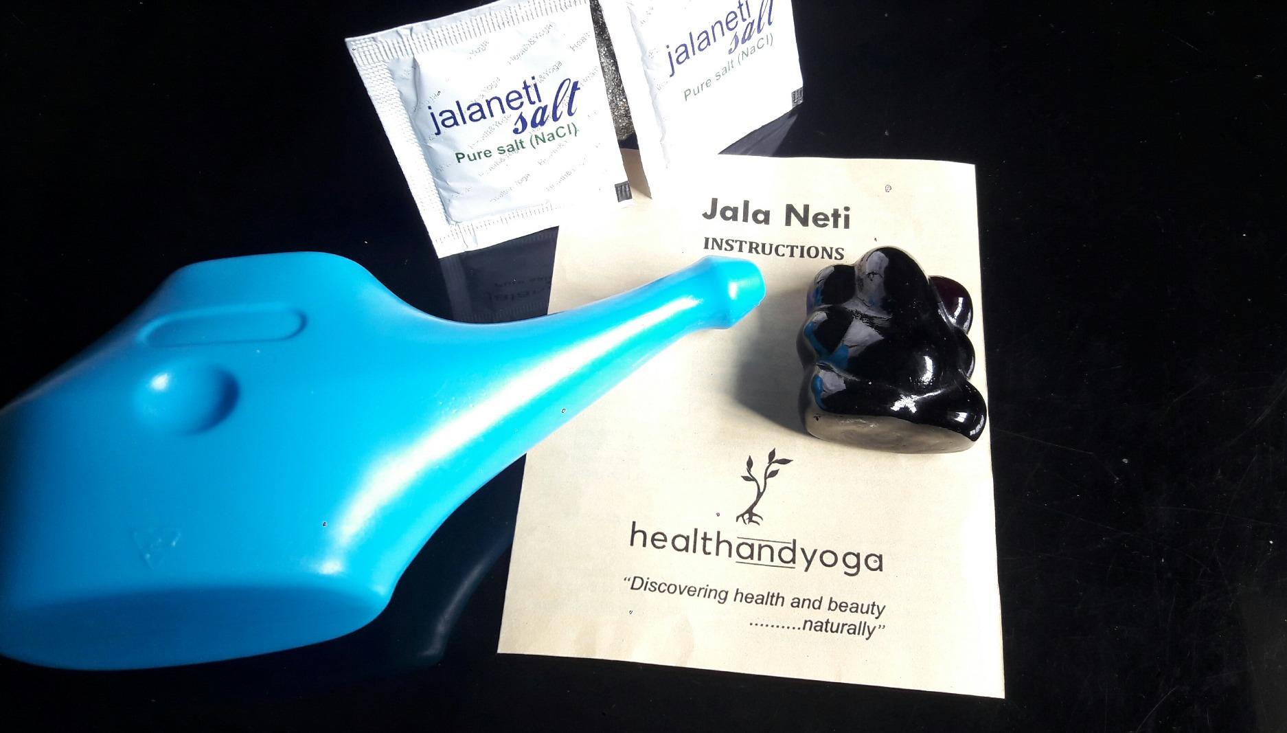 HealthAndYoga® QwikFlo Plastic Neti Pot (Blue-200 ml) + HealthAndYoga ...