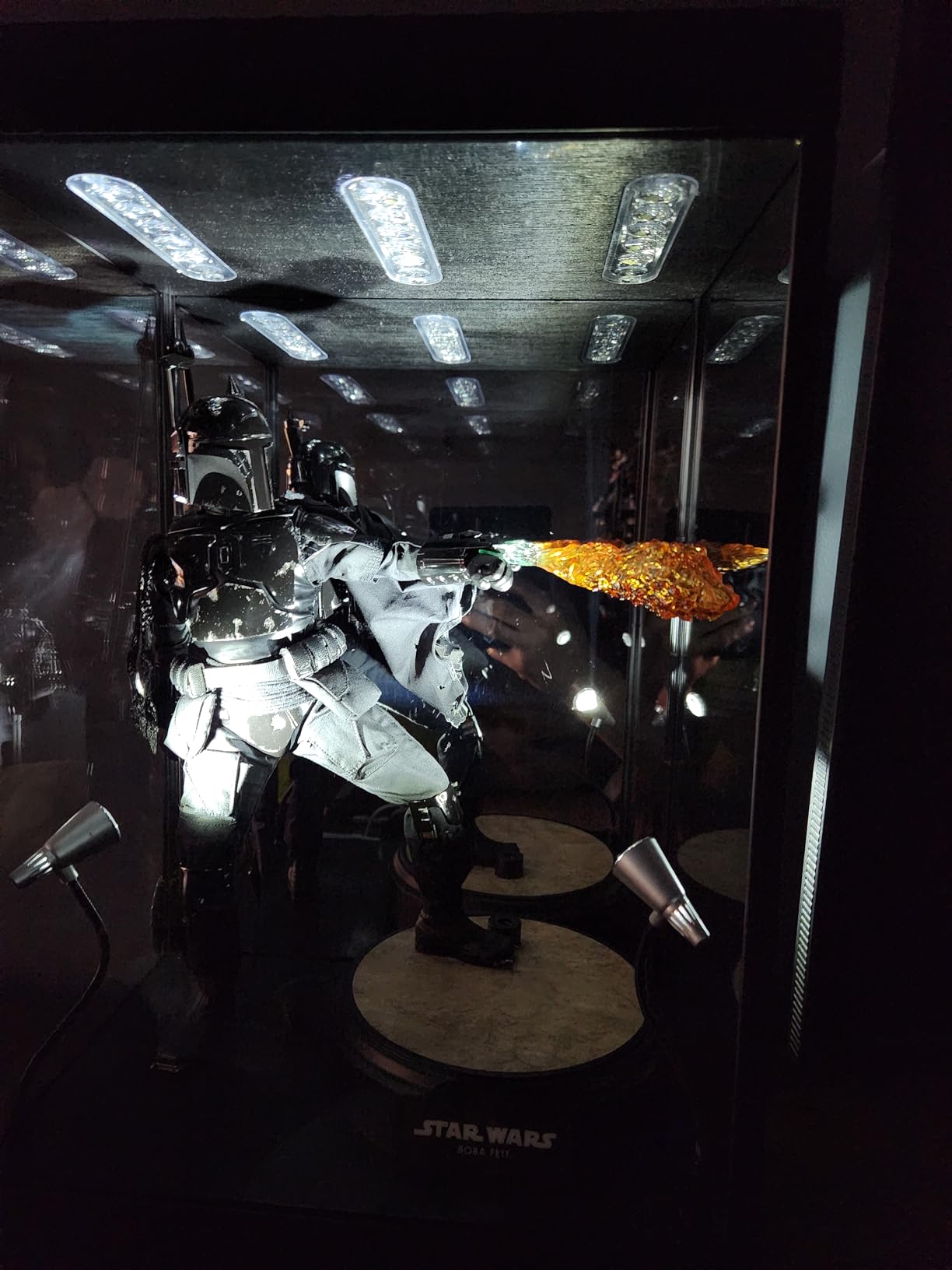 Amazon.com: ModelToyCars Large LED Lighted Display Case, Black 9926MBK ...