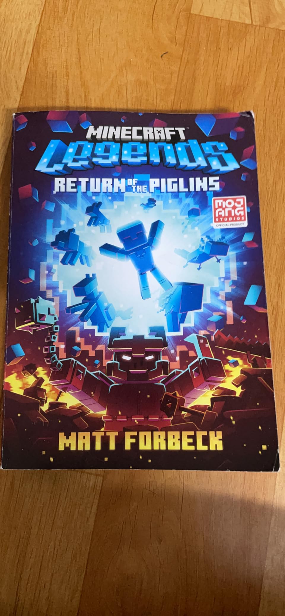 Minecraft Legends Return Of The Piglins: Official children’s fiction ...