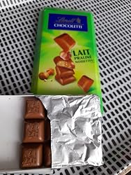 Lindt - Carrés Lait Praliné Noisettes CHOCOLETTI - Chocolat au Lait ...
