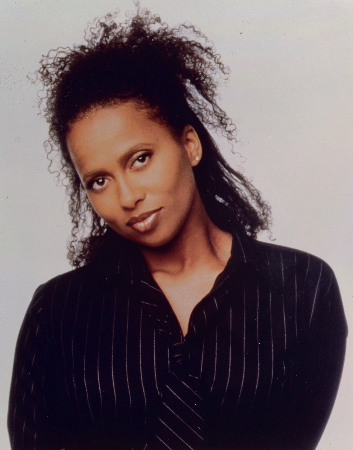 Lisa Nicole Carson Today Lisa Nicole Carson Autograph Collection Entry