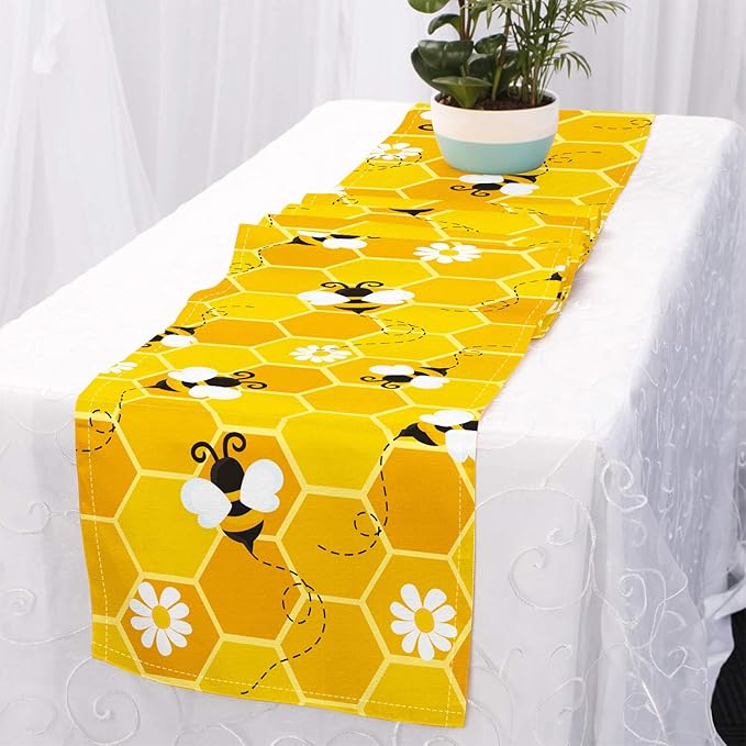 Amazon.com: CiyvoLyeen Bumble Bee Table Runner, Honeycomb Beehive ...