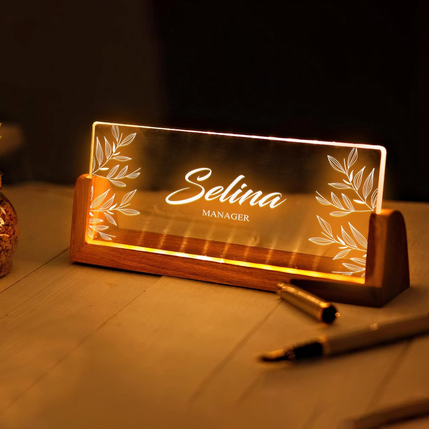 Amazon.com: Nestura Desk Name Plate Personalized for Women | Custom ...