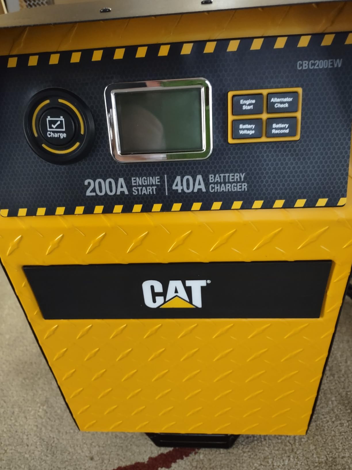 $38/mo - Finance Cat CBC200EW Professional 40-Amp Rolling Battery ...
