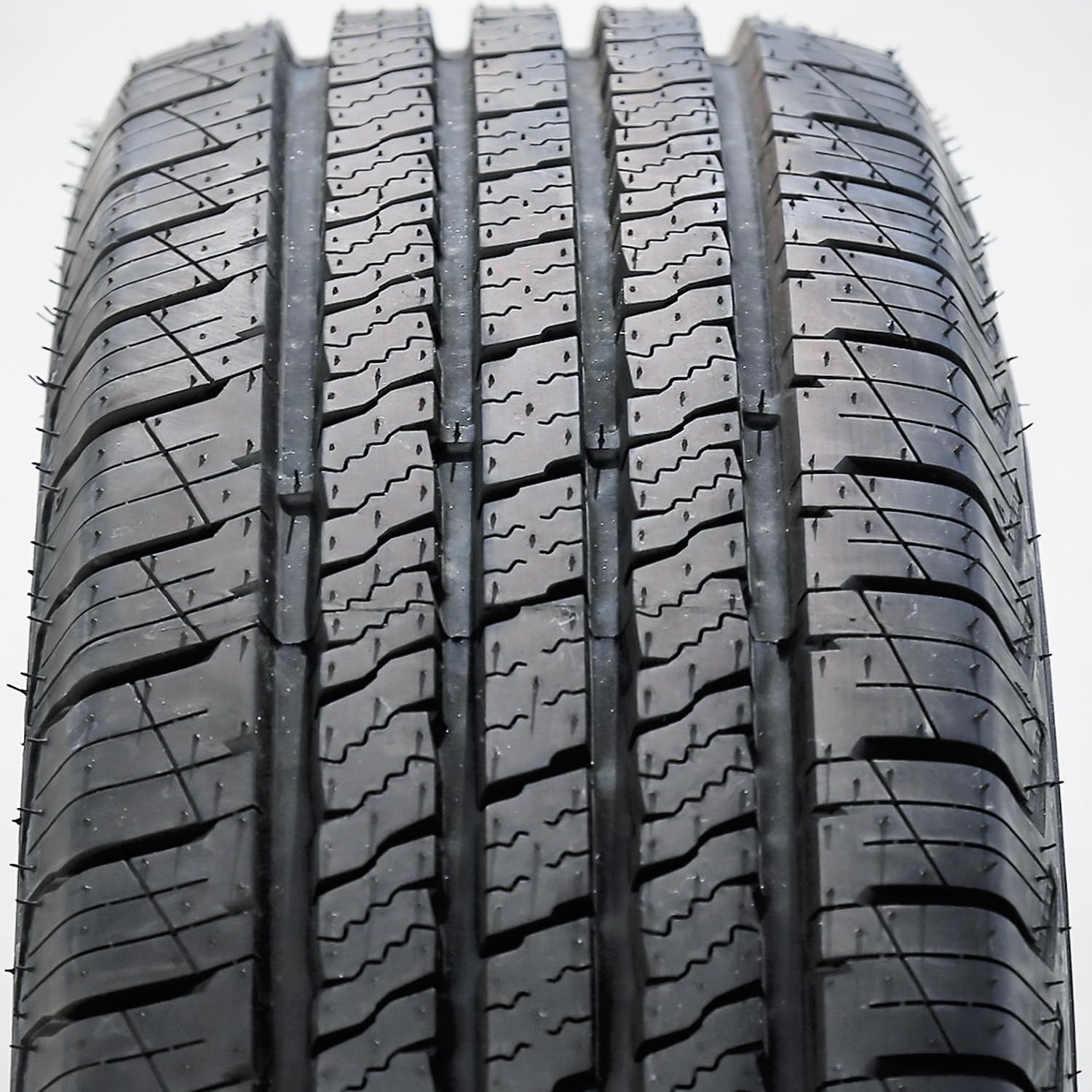Snapklik.com : LGT67 H/T All-Season Truck/SUV Highway Radial Tire-225 ...
