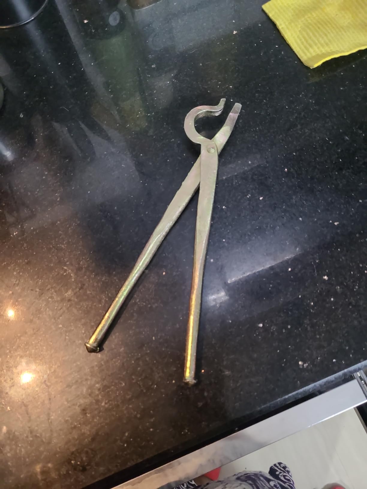 Buy RBY Cast Iron Sandasi/Pincers for Kitchen-Pakkad-Heavy Sandasi Made ...