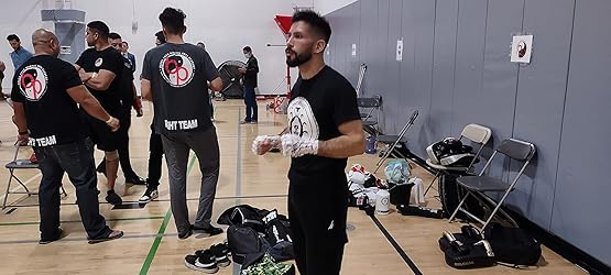 Amazon.com: WAR Tape Easy Tear Athletic Fight Tape (12 Rolls) 1.0" One ...