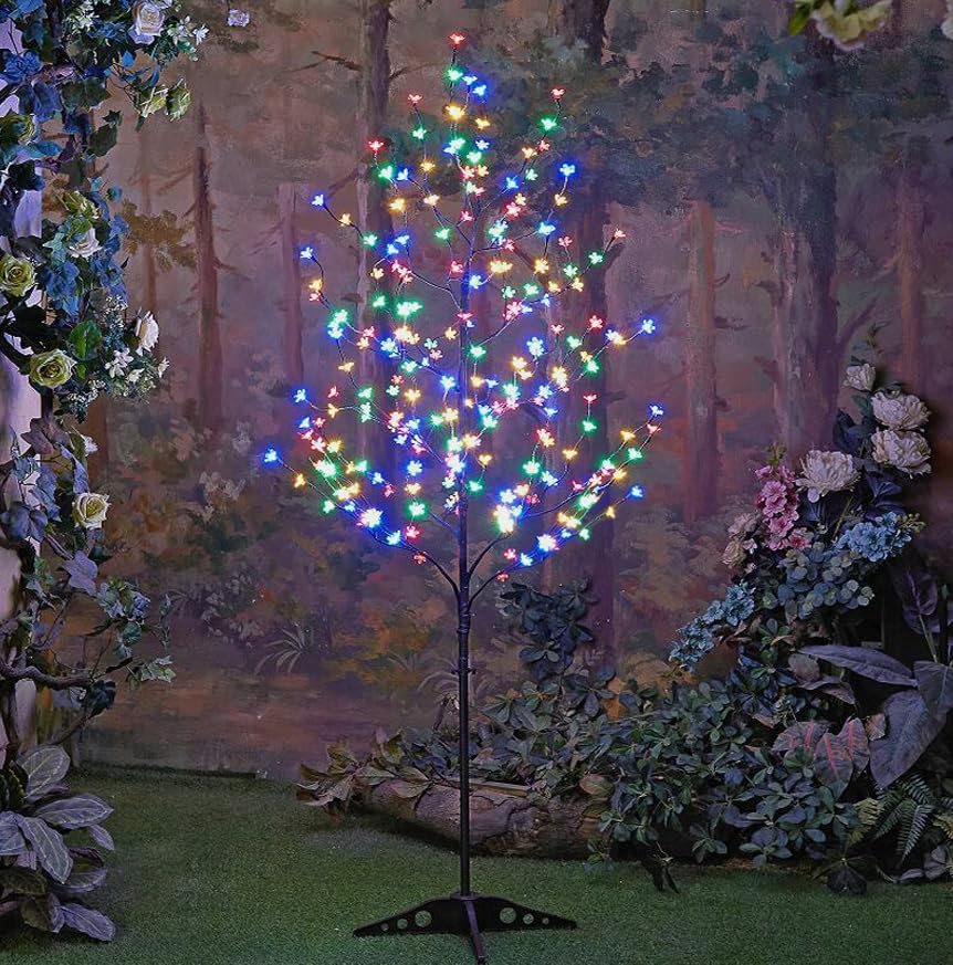 Amazon.com: 6.5FT LED Pre-Lit Artificial Tree with 153 Lights Warm and ...