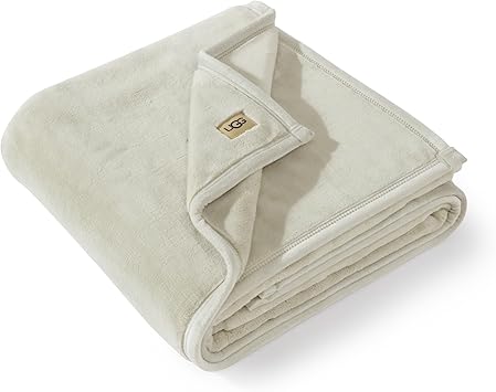 Amazon.com: UGG Coco Oversized Throw Blanket – Luxury Plush Throw ...