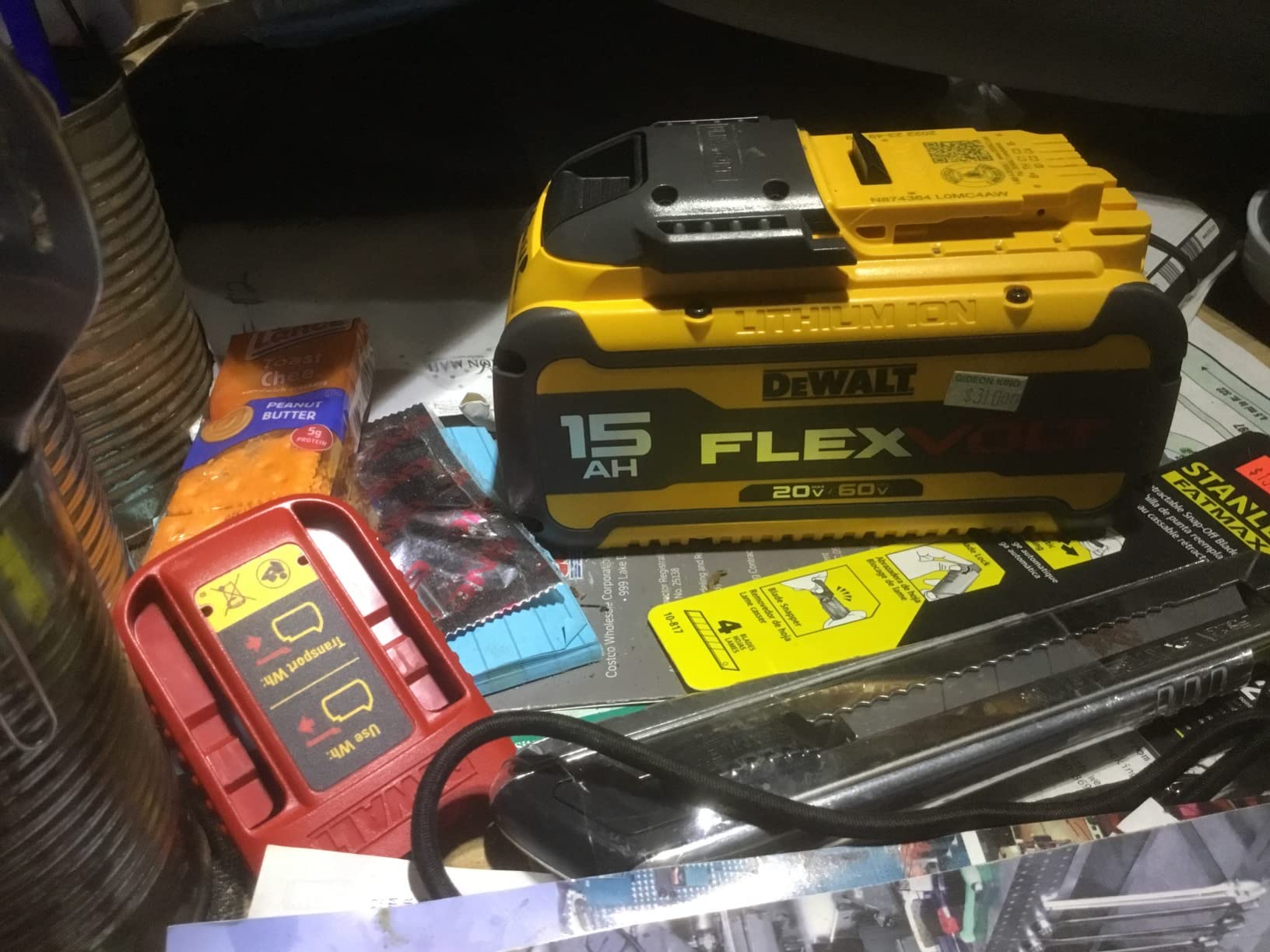 $32/mo - Finance DEWALT DCB615 FLEXVOLT® 20V/60V Max* 15.0Ah Battery ...