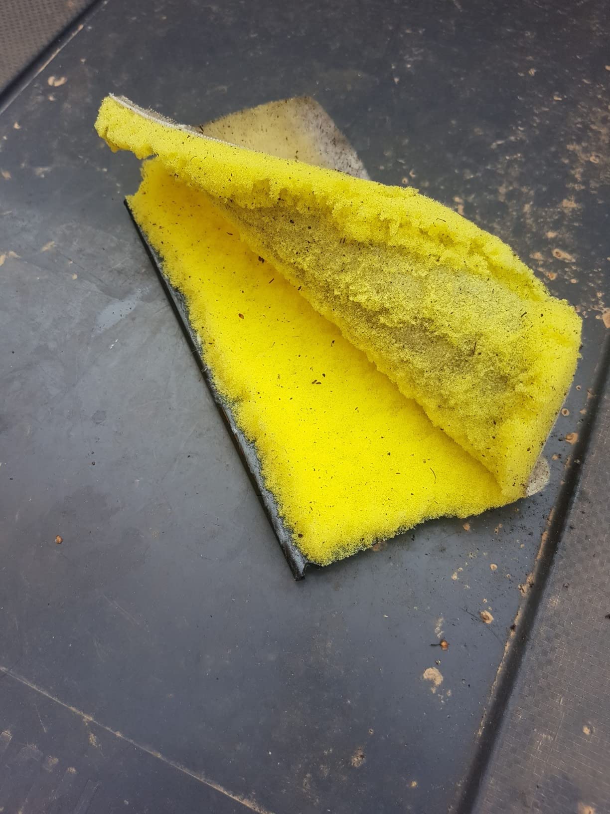 Decking Oil Applicator Kit that Includes a Decking Pad, Paint Tray and ...