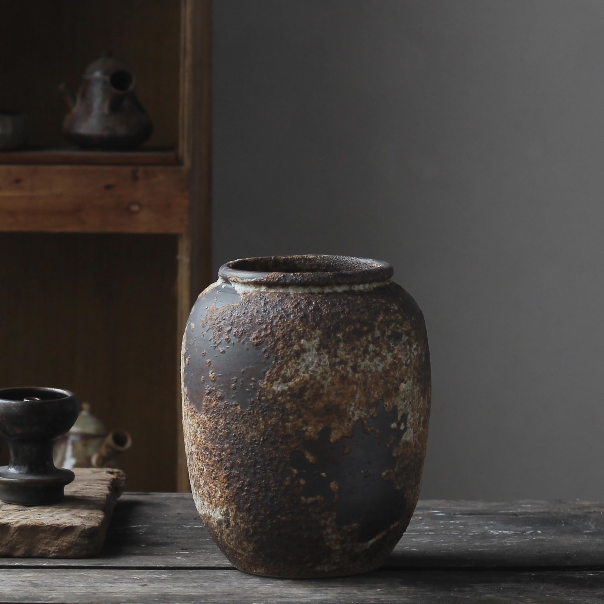 Amazon.com: Mulberry Lane Co. Handmade Black Vase - 9.5'' Tall ...