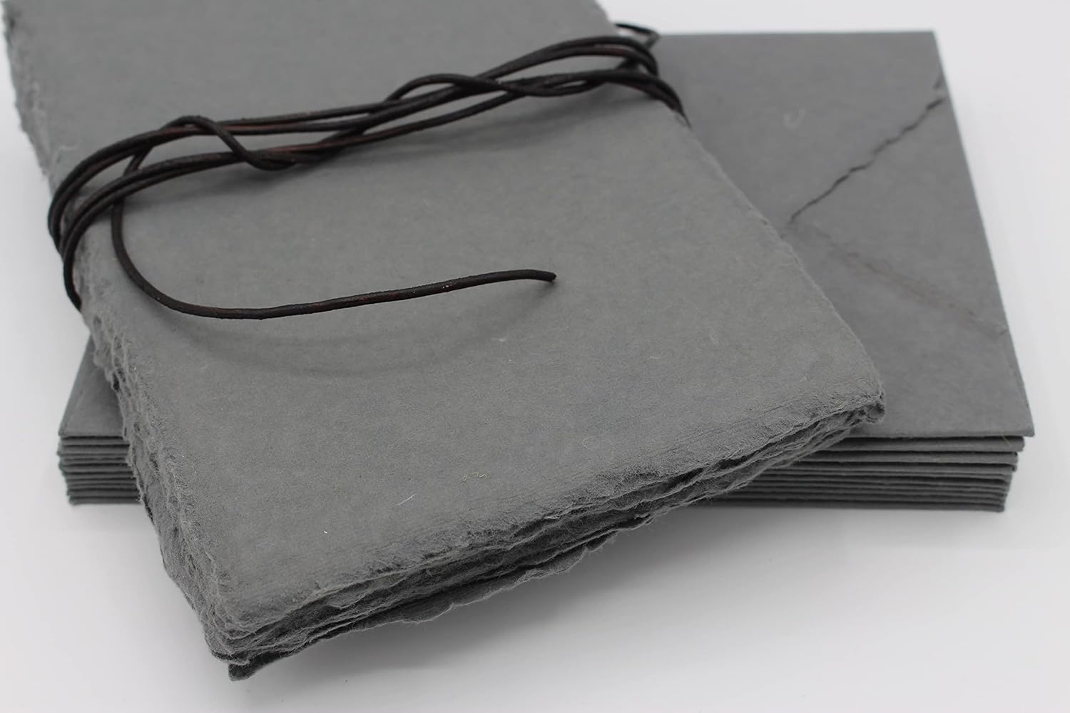 Amazon.com : Generic Gray Handmade 5 x 7 Deckled Edge 300GSM Paper and ...