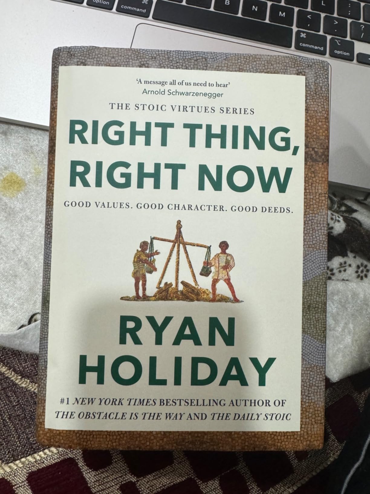 Right Thing, Right Now: THE #1 NEW YORK TIMES BESTSELLER eBook ...