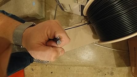 Amazon.com: Cables Direct Online CAT6 1000FT Outdoor Weatherproof 23 ...