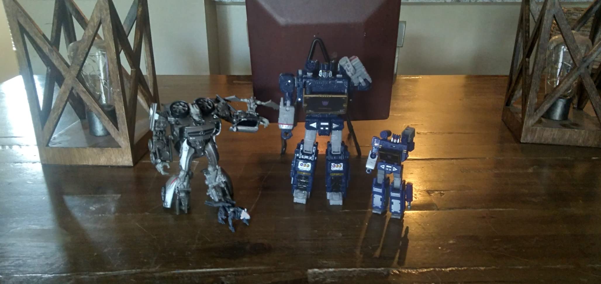 $9/mo - Finance Transformers TRA GEN Legacy EV Voyager S Soundwave ...
