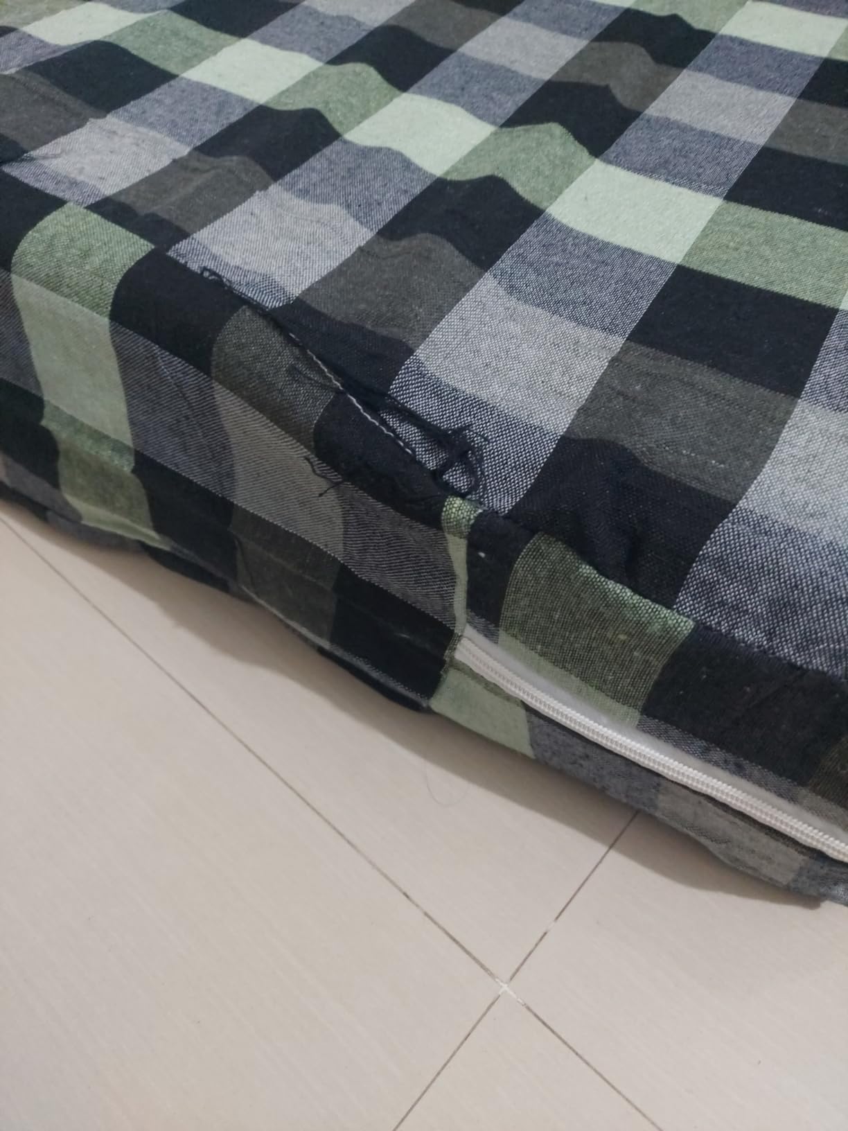 Buy Home Designs Heavy Cotton Single Bed Mattress Covers with Zip ...