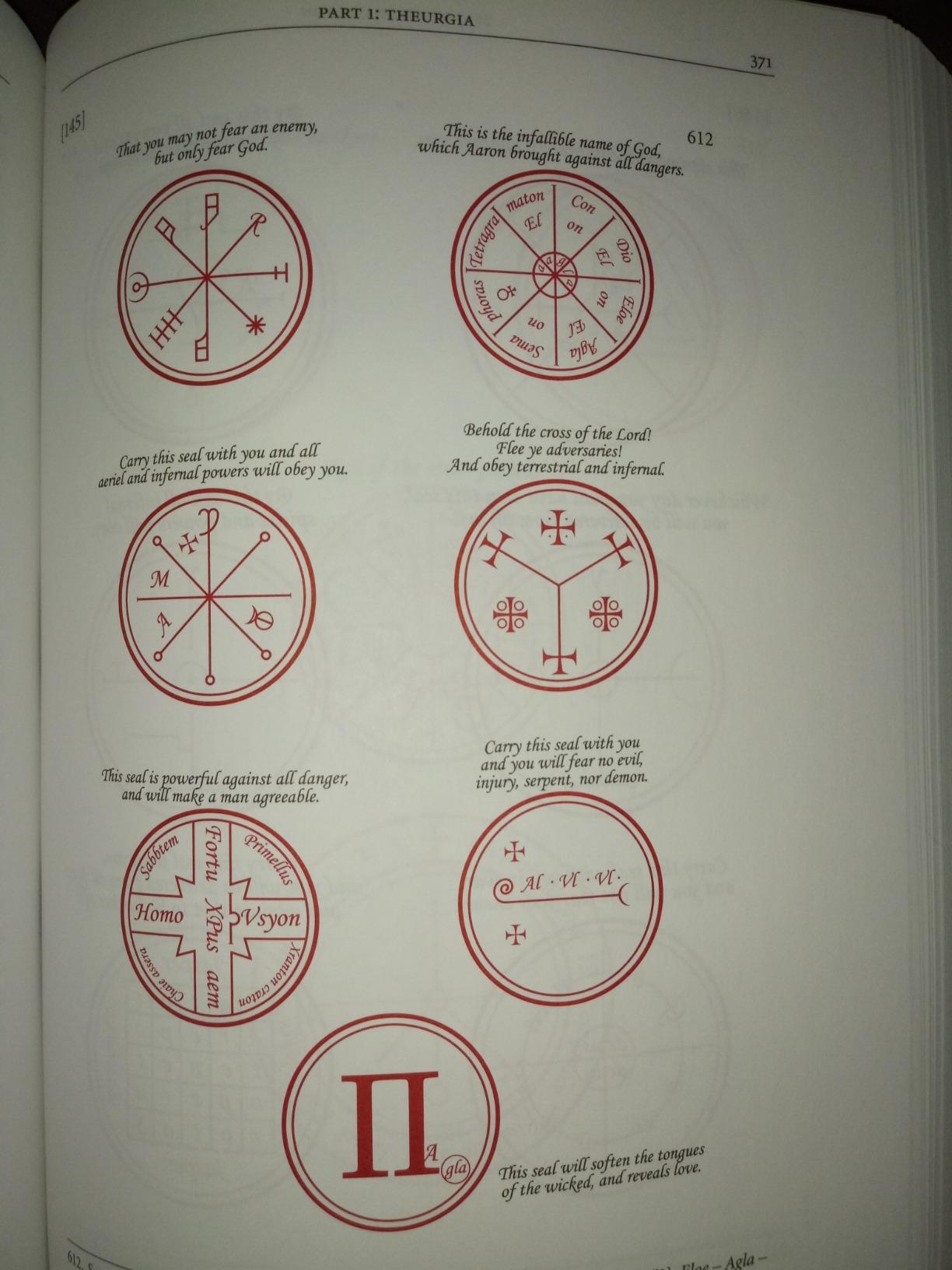 Amazon.com: The Book of Oberon: A Sourcebook of Elizabethan Magic ...